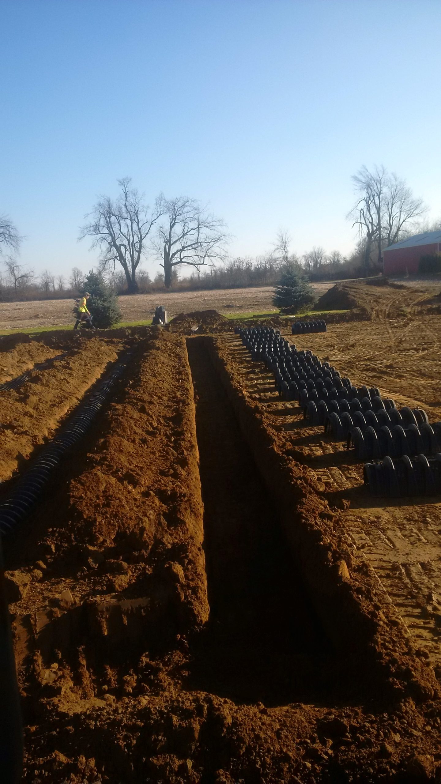 Installation of Infiltrator Leaching Chamber Septic Beds - Alpha Ex ...